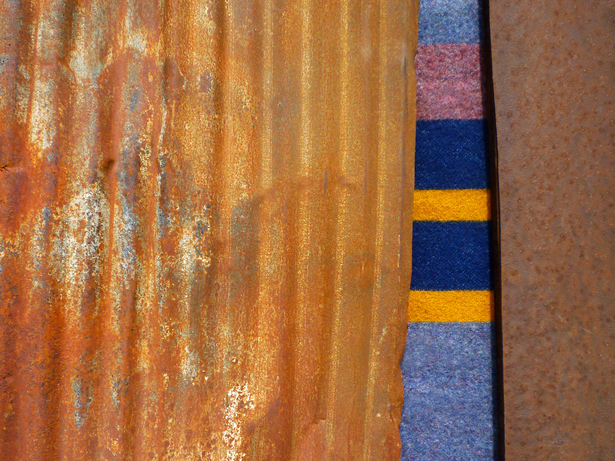 The Brutal and the Delicate: Steel Combined with Soft Materials (S0101 ...